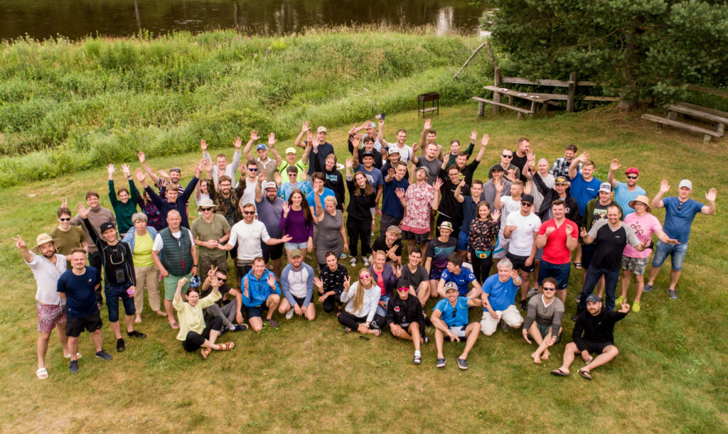 About - Robotic Wind Turbine Care Systems | Aerones