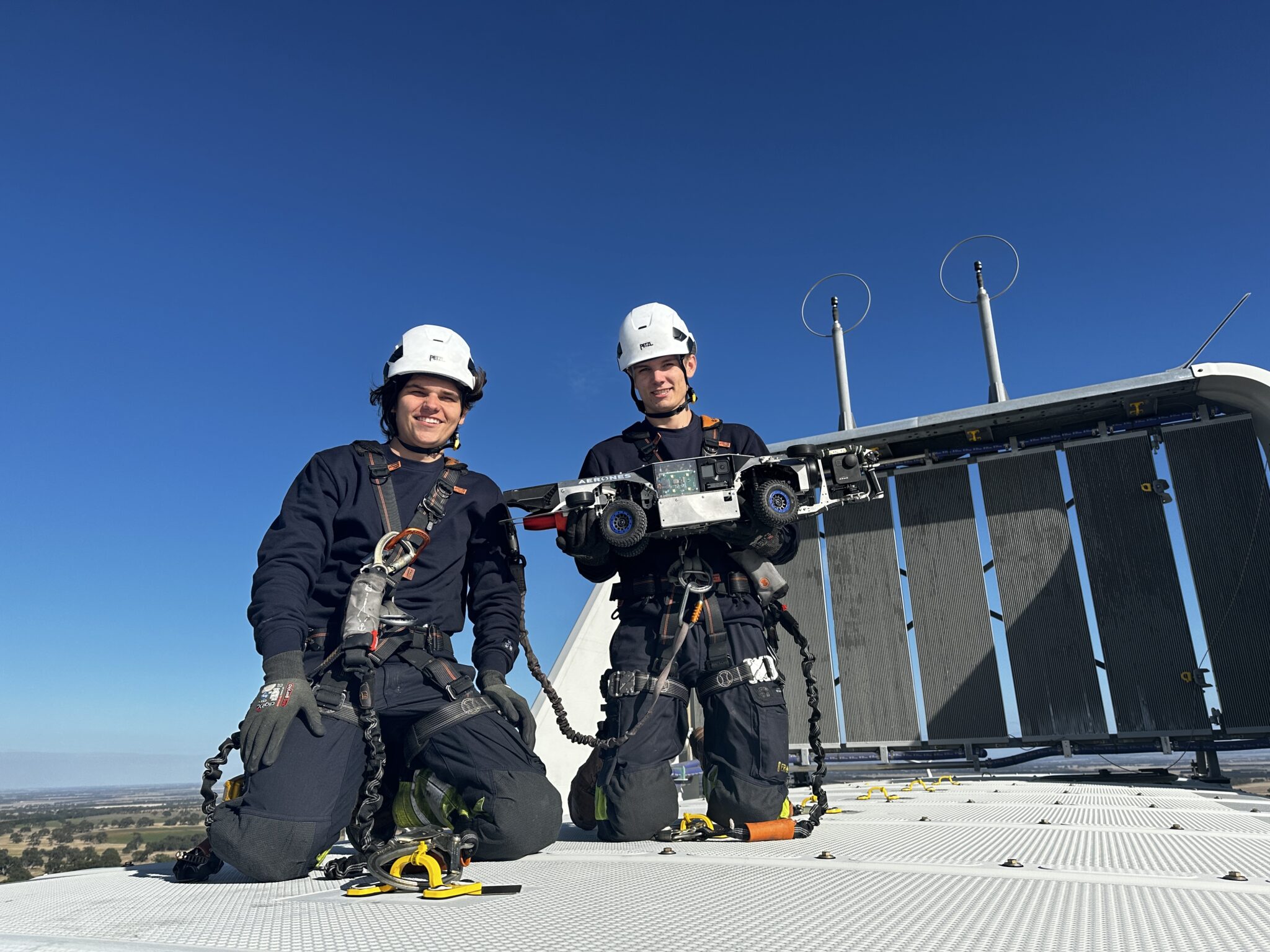 Robotic Wind Turbine Care Systems | Aerones